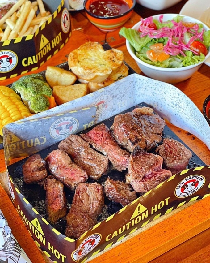 Cow Express - địa chỉ thưởng thức món bít tết ở Sài Gòn